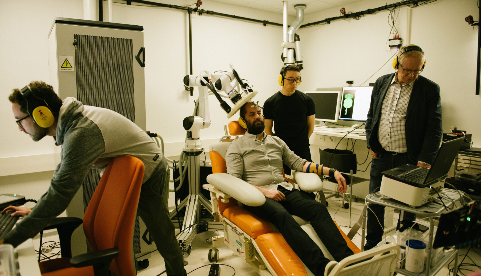 3.4 Experimenting and piloting - Diving into Radical Creativity